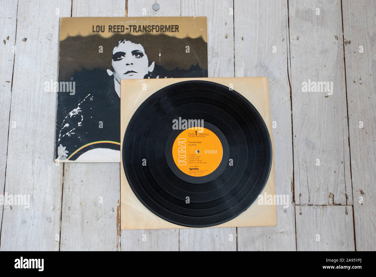 Lou reed 1972 hi-res stock photography and images - Alamy