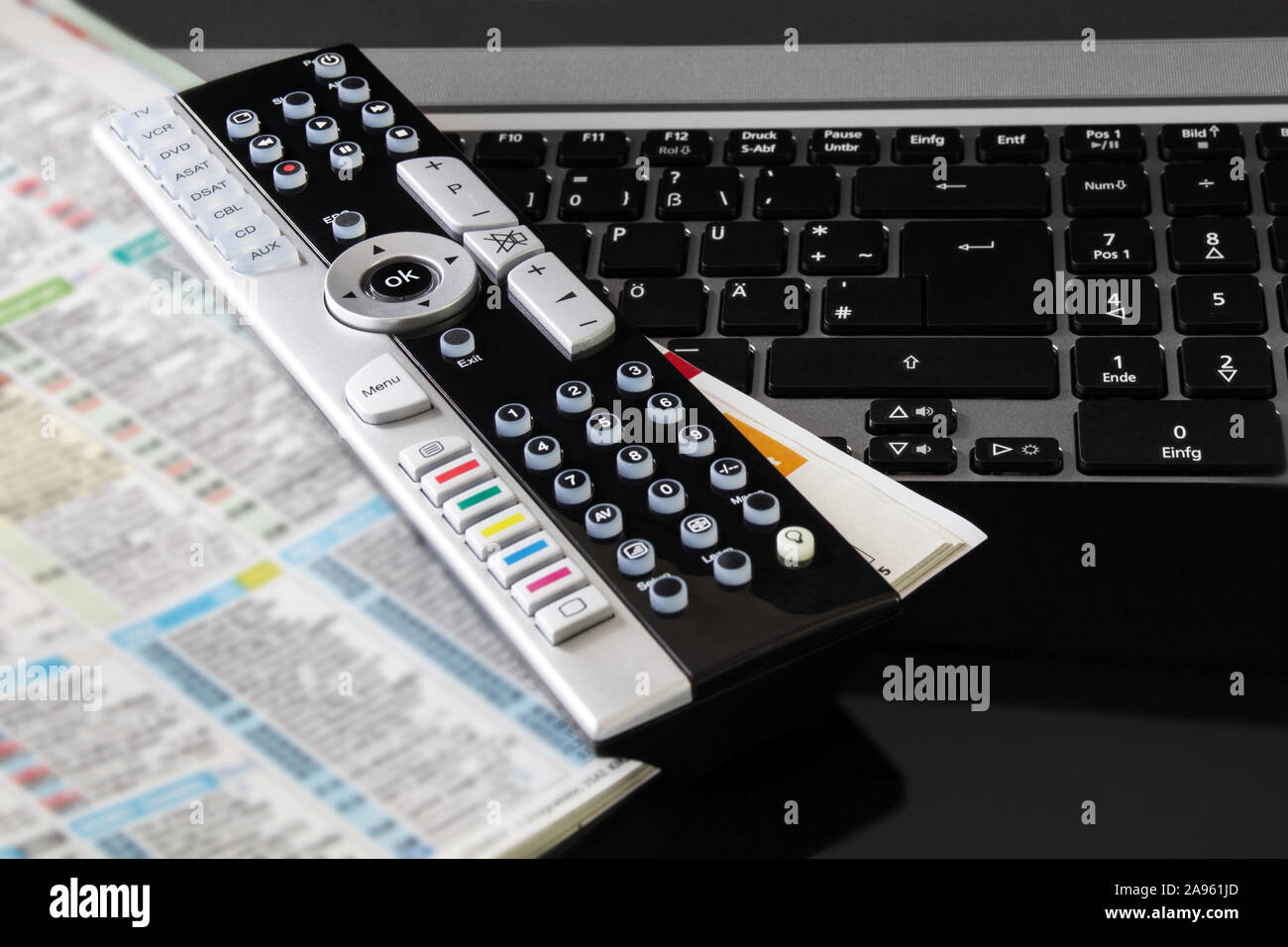 Tv guide hi-res stock photography and images - Alamy