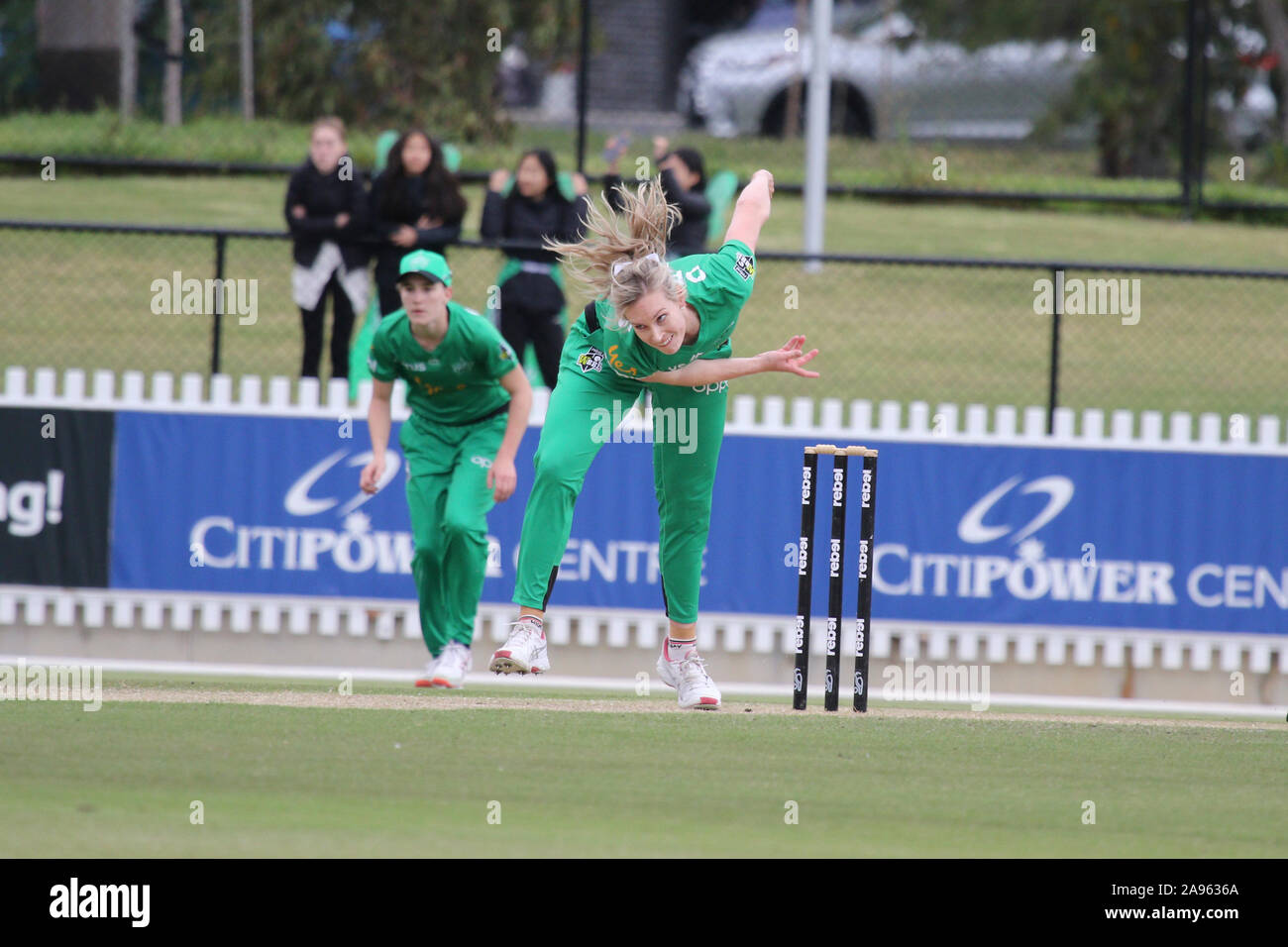 Australia bowler holly ferling hi-res stock photography and images - Alamy