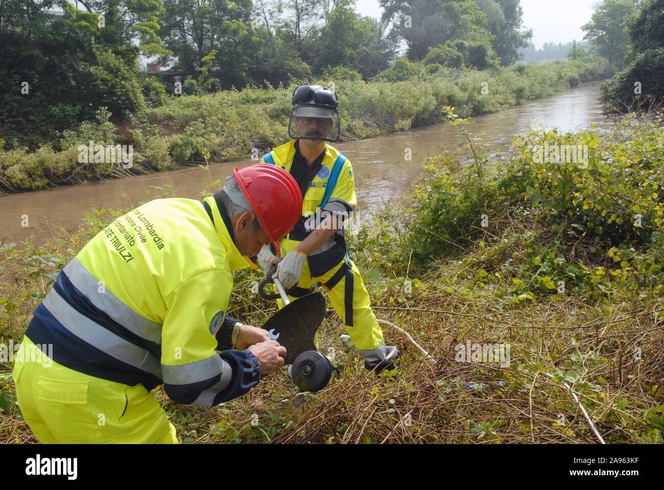 Civil defence volunteers hi-res stock photography and images - Alamy