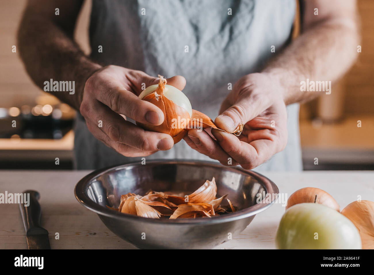 Rough hands hi-res stock photography and images - Alamy