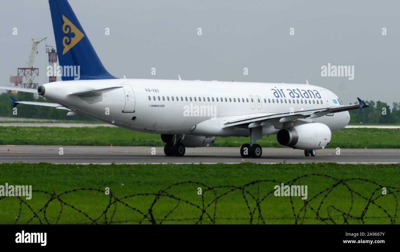 Air Astana Airbus A320 taxiing Stock Photo - Alamy