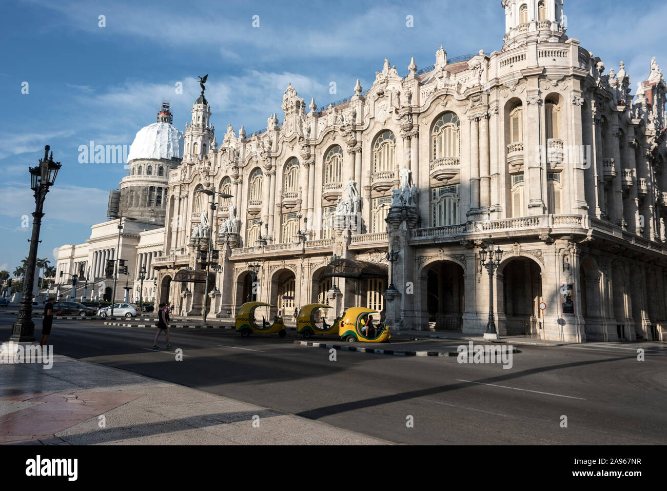 Cuban national ballet hi-res stock photography and images - Alamy