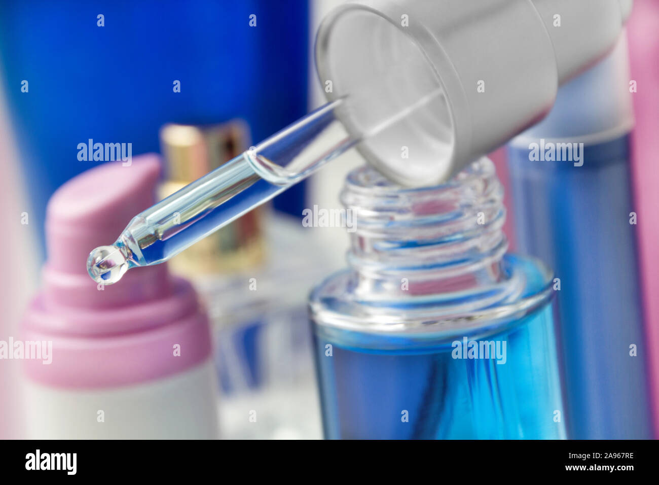 Hyaluronic acis hi-res stock photography and images - Alamy