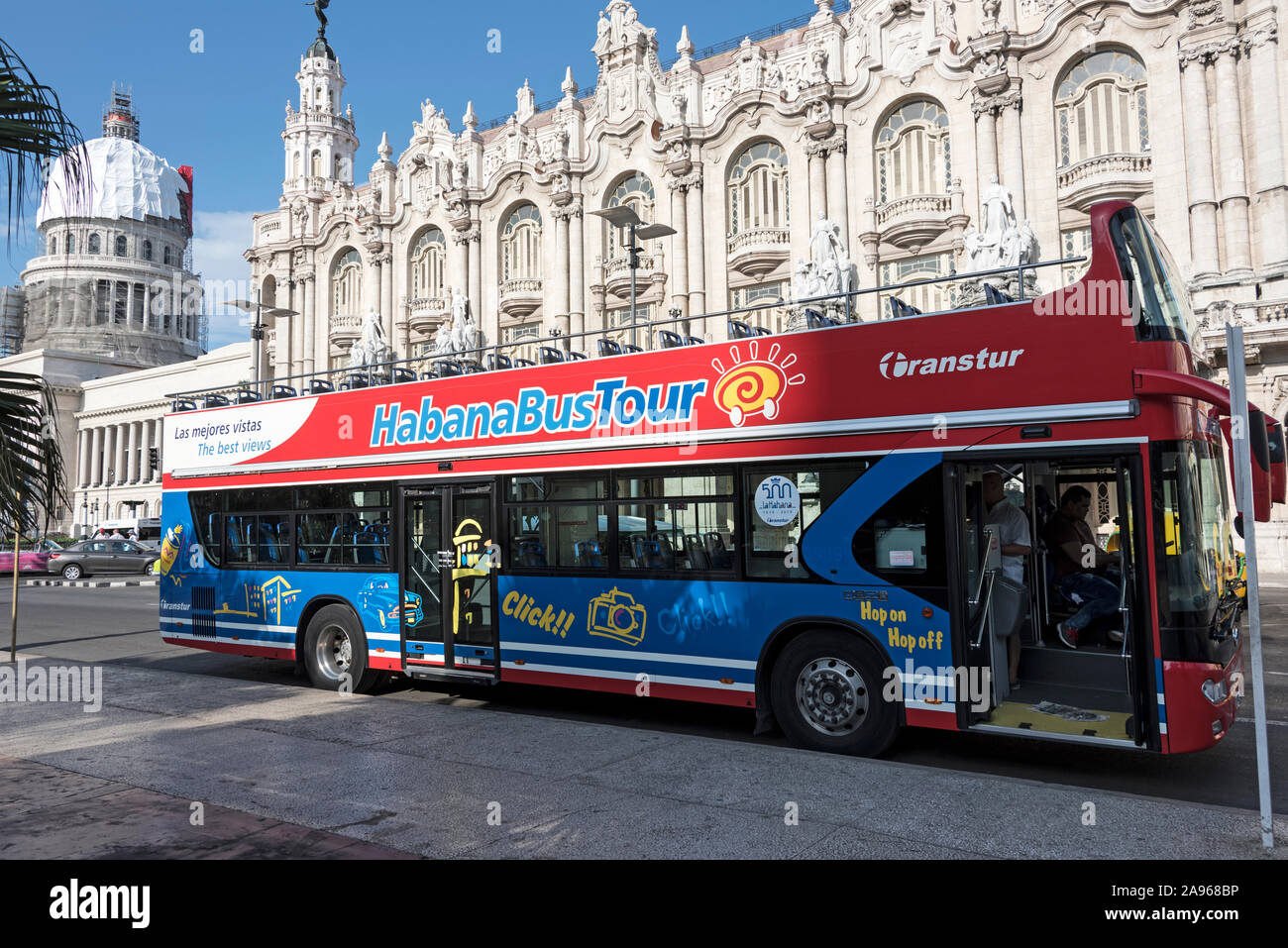 Havana bus tour cuba hi-res stock photography and images - Alamy