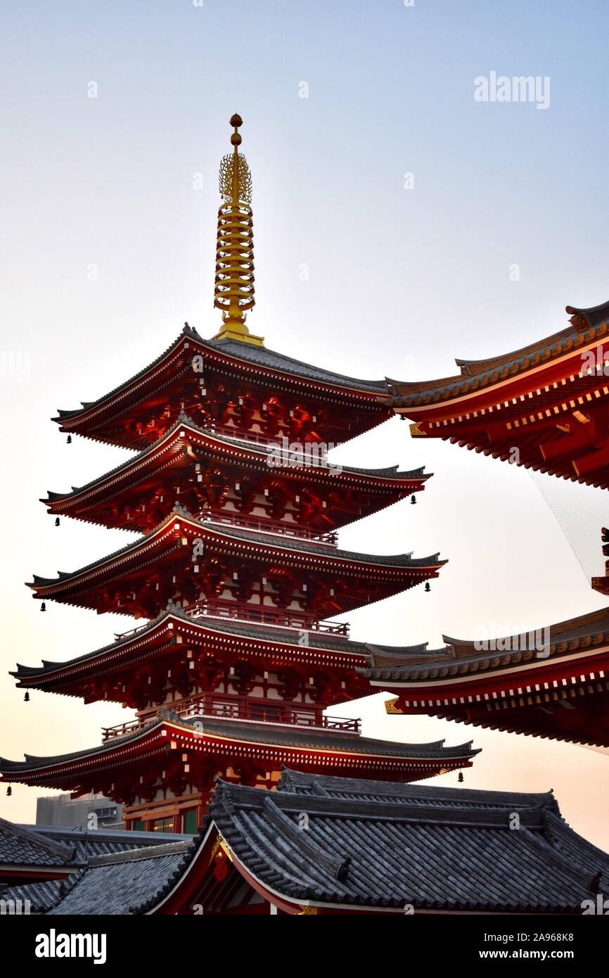 Hozo mon gate hi-res stock photography and images - Alamy