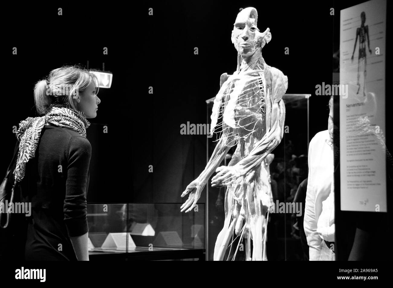 Zürich: Gunten Von Hagens highly controversial, bizarr but also ...