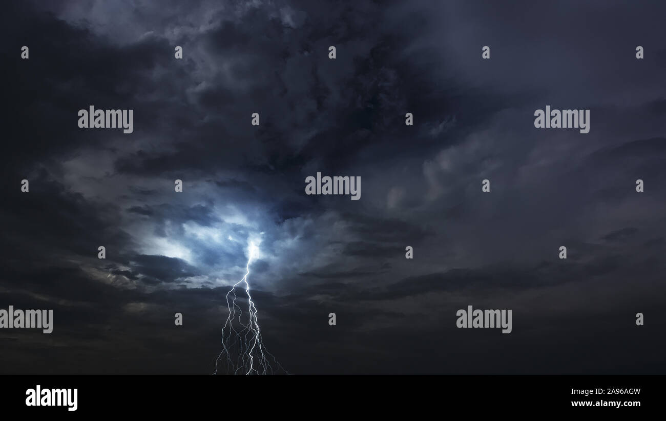 Dark Thunder Clouds High Resolution Stock Photography and Images - Alamy