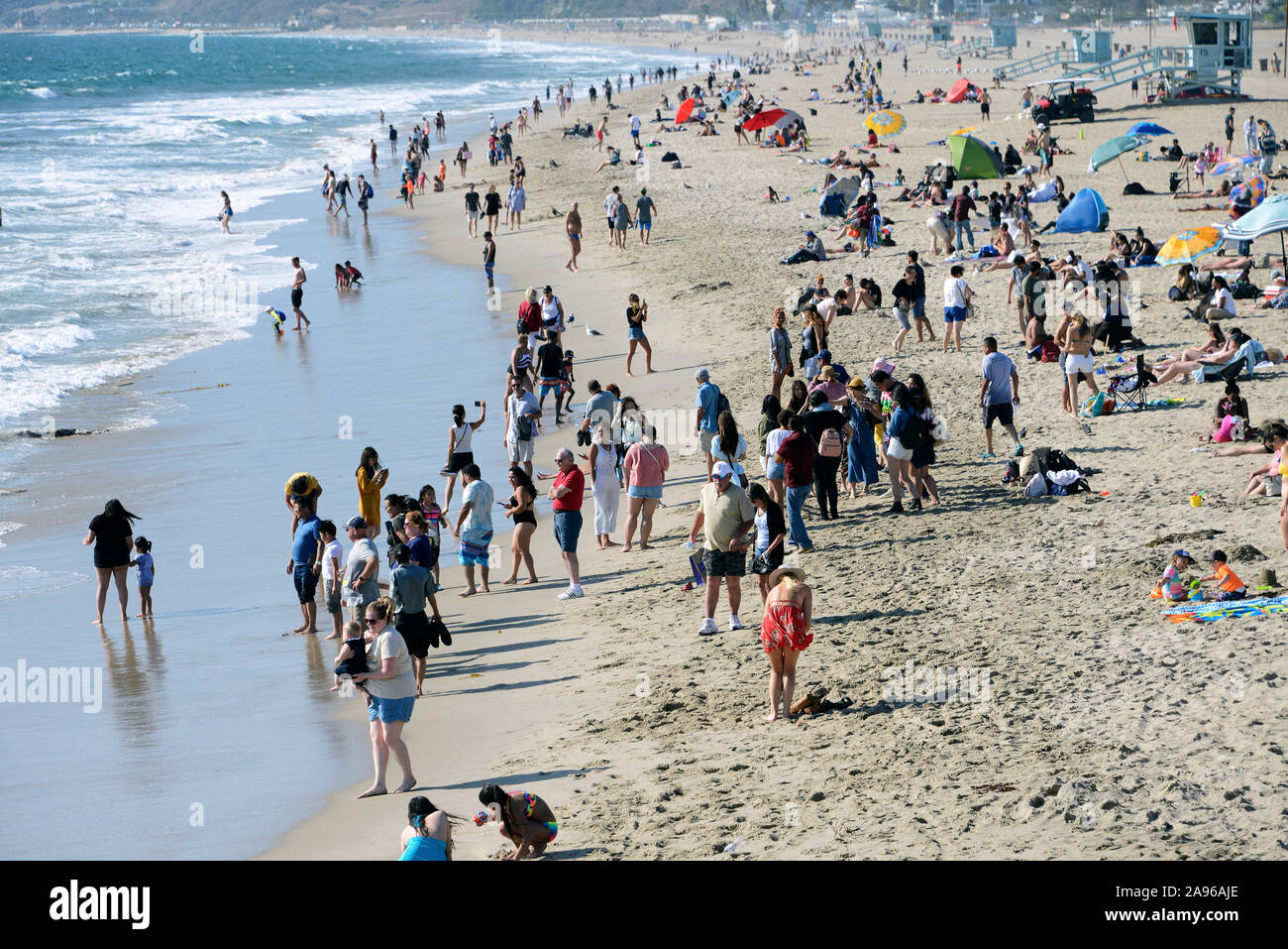 California beach lifeguard hi-res stock photography and images - Alamy