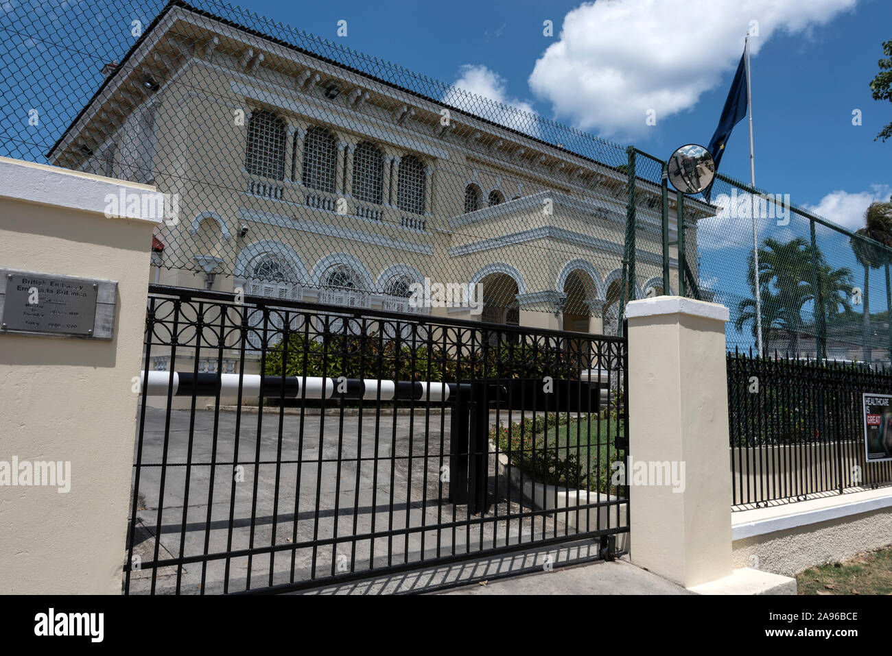 British embassy in cuba hi-res stock photography and images - Alamy