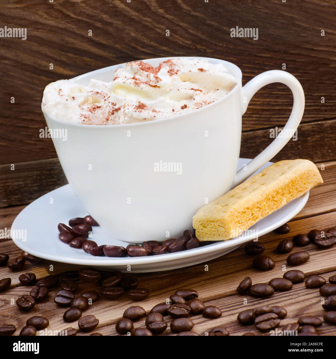 Scottish shortbread eating hi-res stock photography and images - Alamy