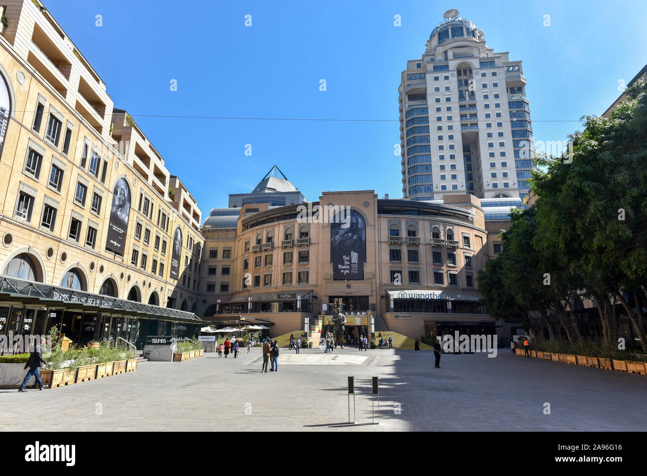 The Statue of Nelson Mandela at Nelson Mandela Square, Sandton City ...