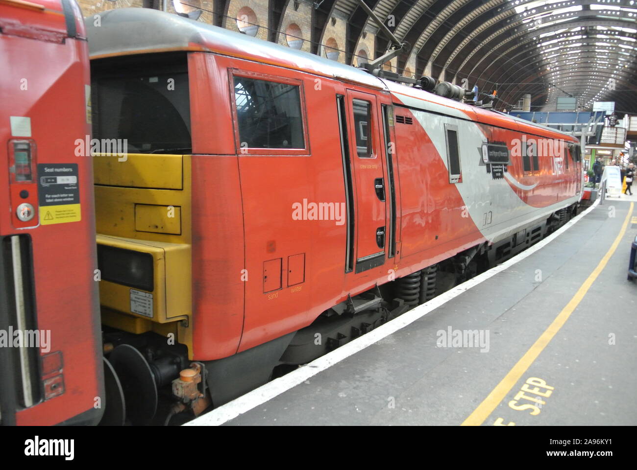 Class 91 LNER 91130 " Lord Mayer of Newcastle " electric locomotive at ...