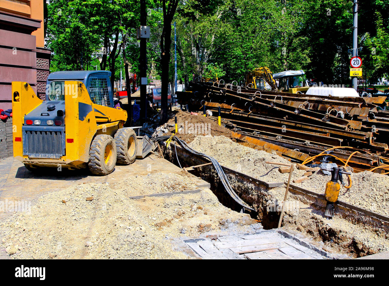 Underground cable hi-res stock photography and images - Alamy