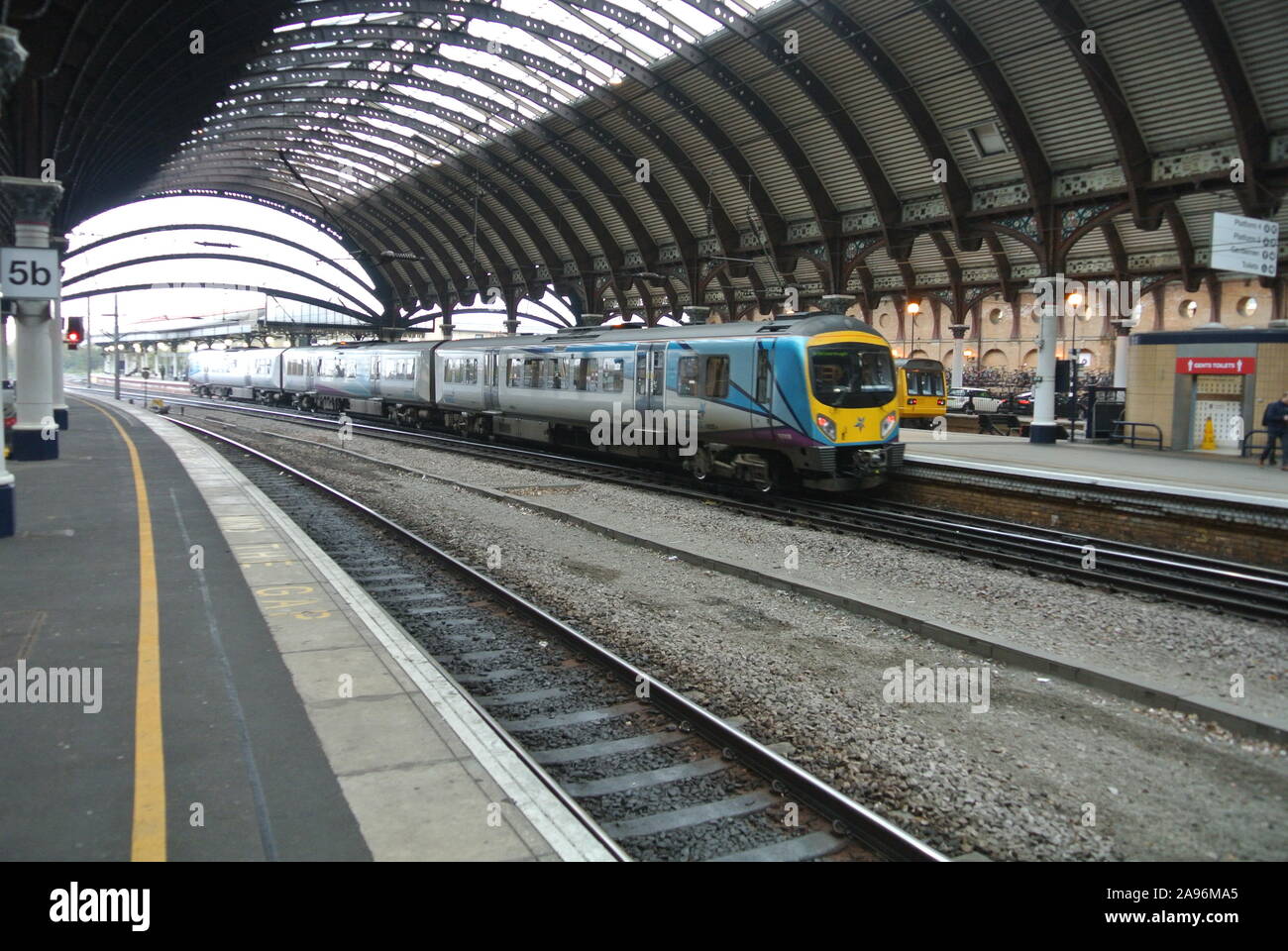 A British Rail Class 185 operated by First Transpennine Express at York ...