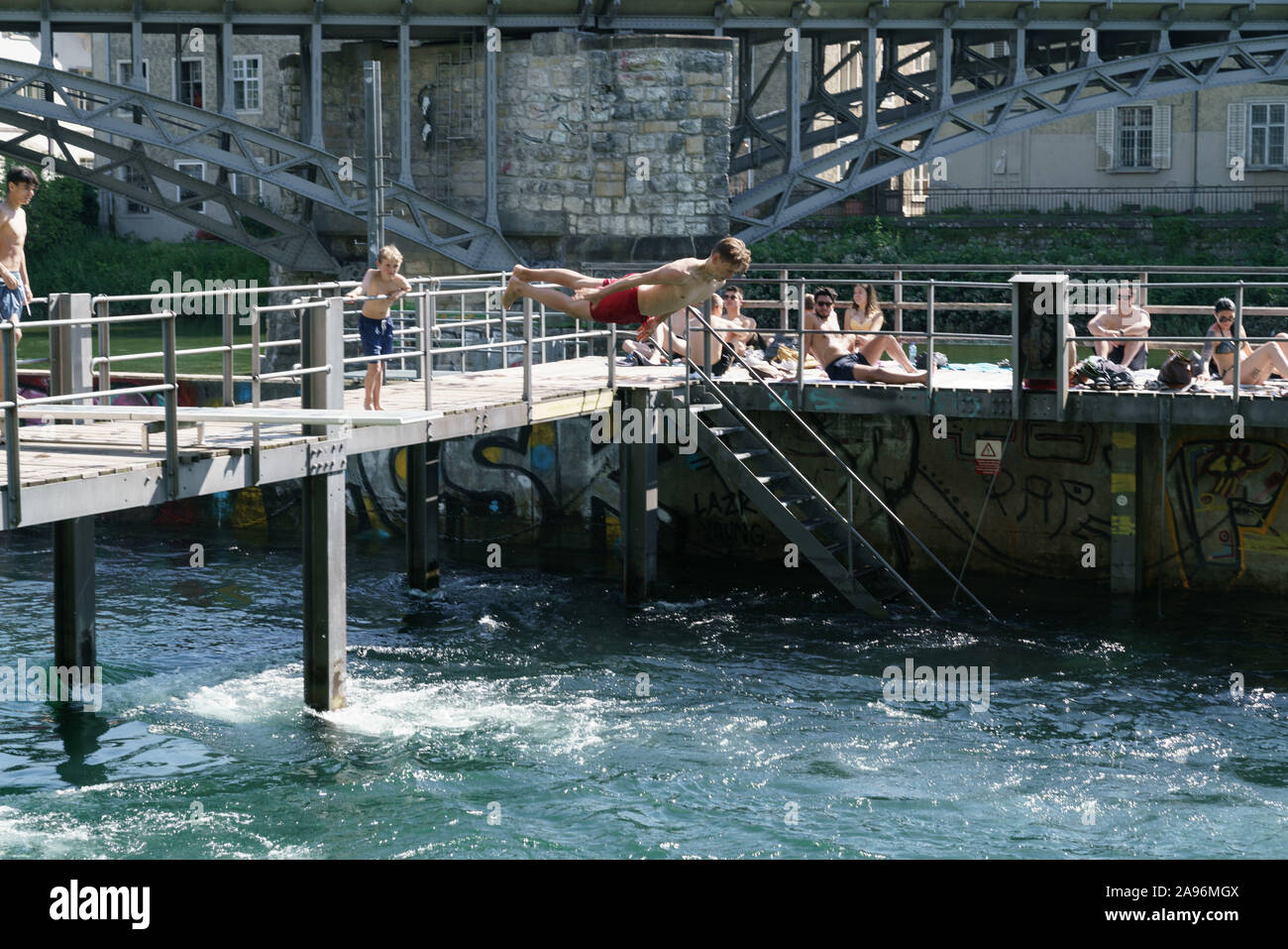Zurich limmat river swimming hi-res stock photography and images - Alamy