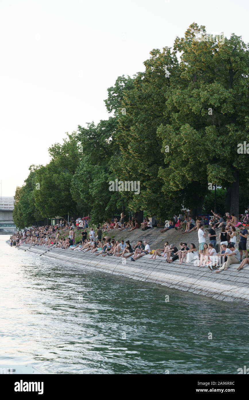 Leaves floating downstream hi-res stock photography and images - Alamy