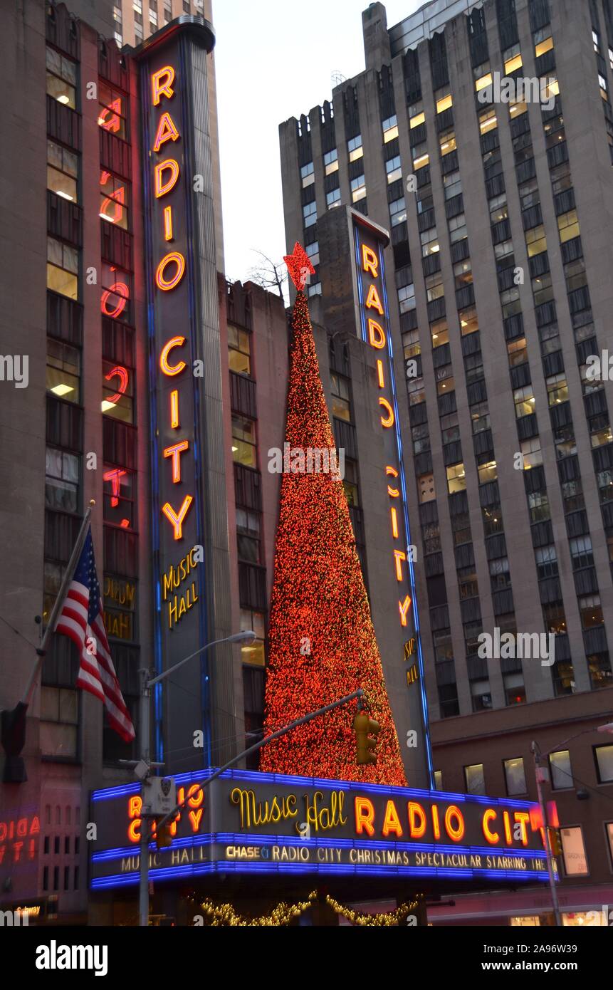 Radio City Music Hall in Rockefeller Center, New York City, USA Stock ...
