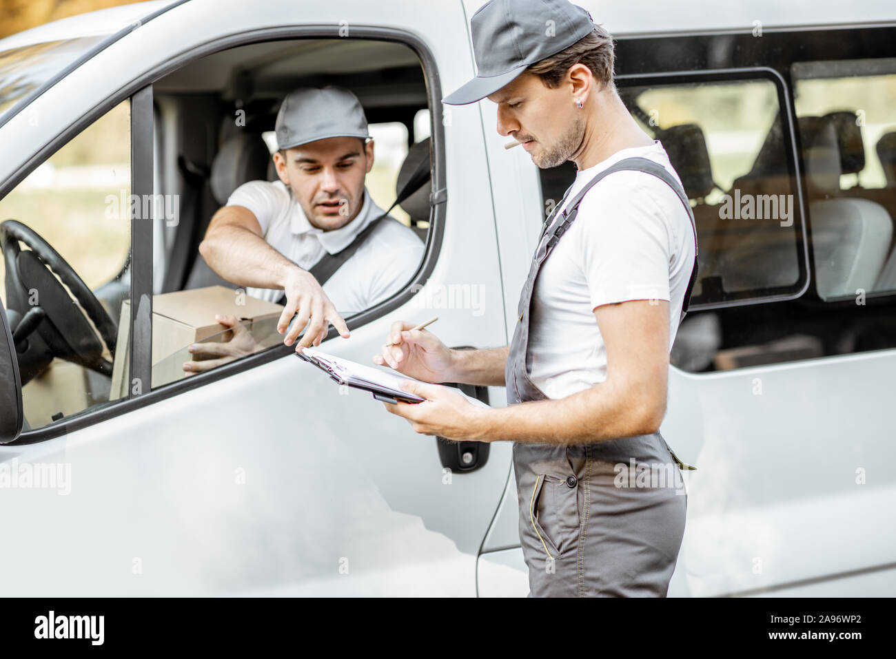 Vehicle mover hi-res stock photography and images - Alamy