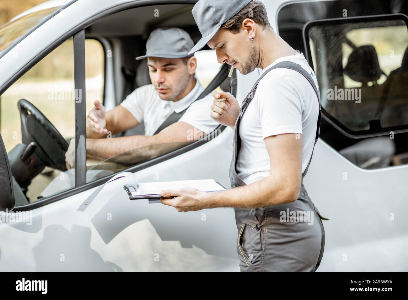 Vehicle mover hi-res stock photography and images - Alamy