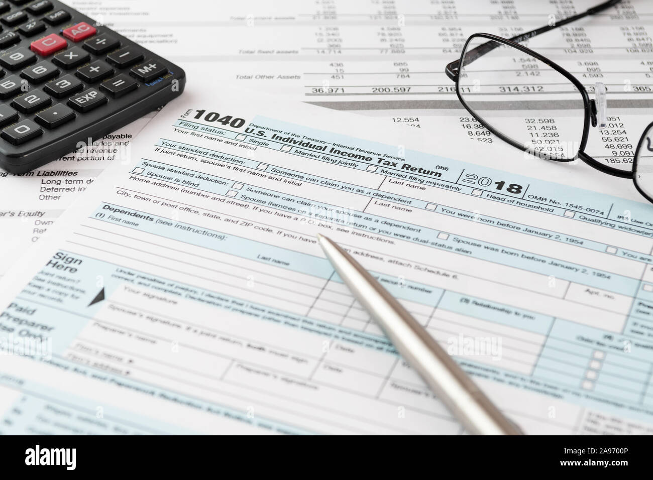 Income tax office hi-res stock photography and images - Alamy