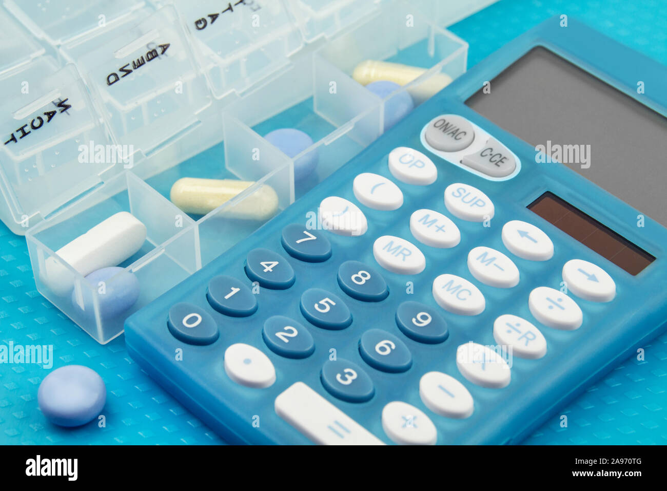 Daily pill planner hi-res stock photography and images - Alamy
