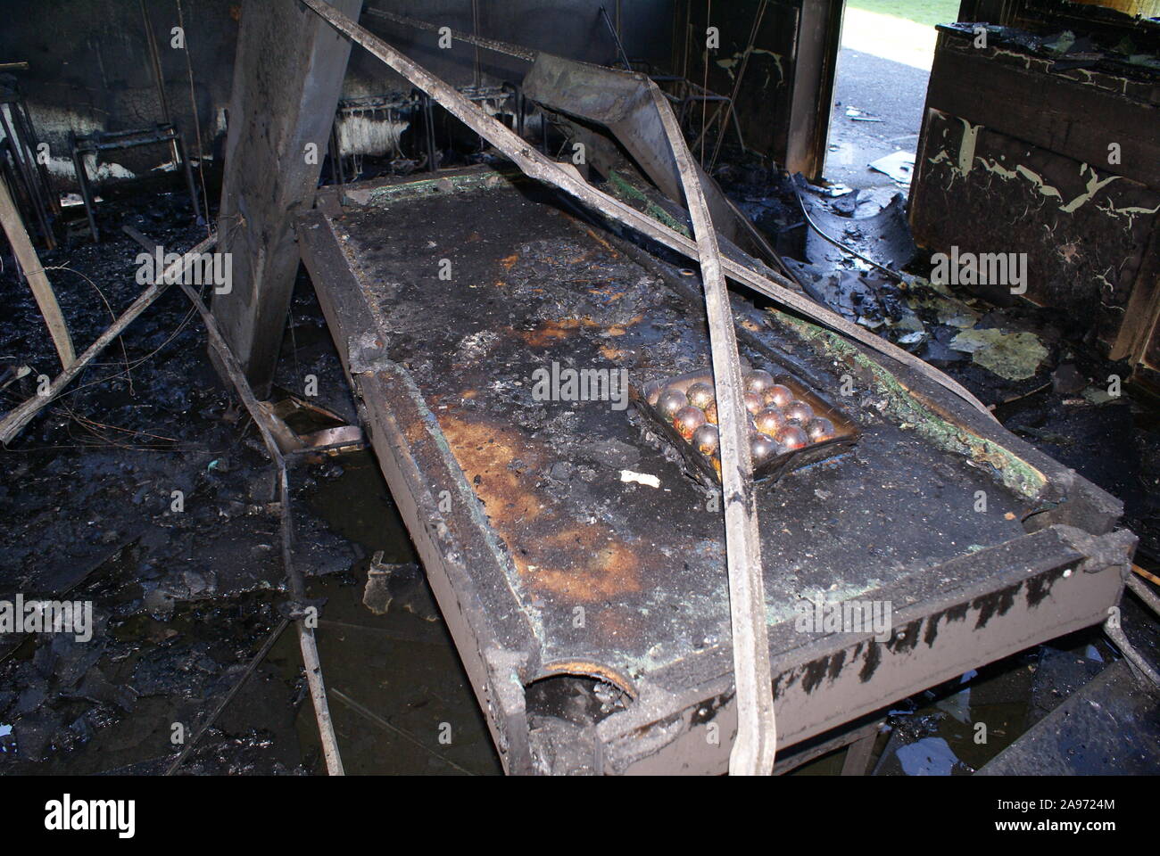 Structure fire hi-res stock photography and images - Alamy