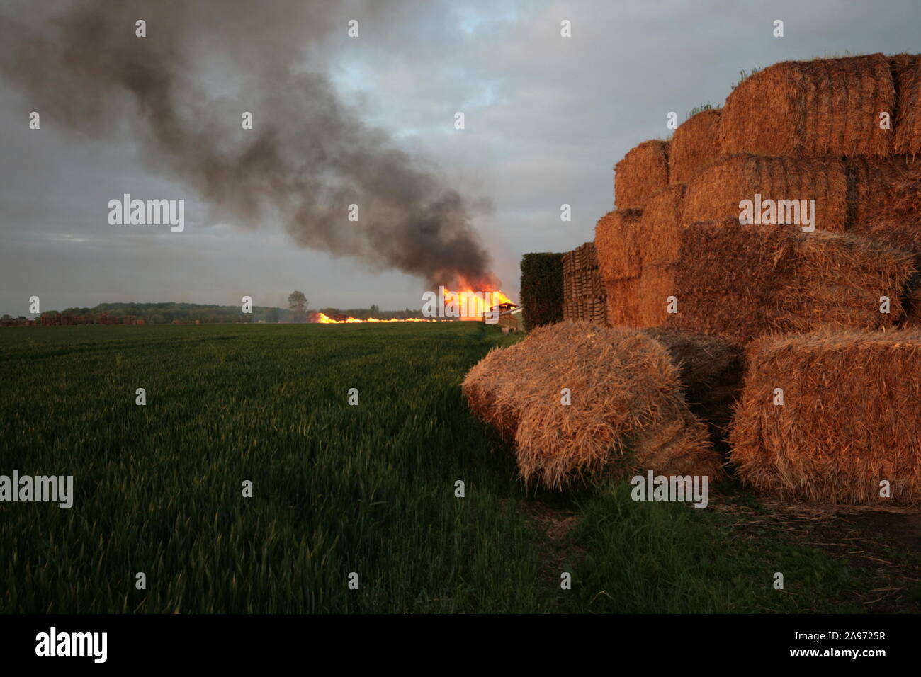 farm fire, rural fire Stock Photo - Alamy