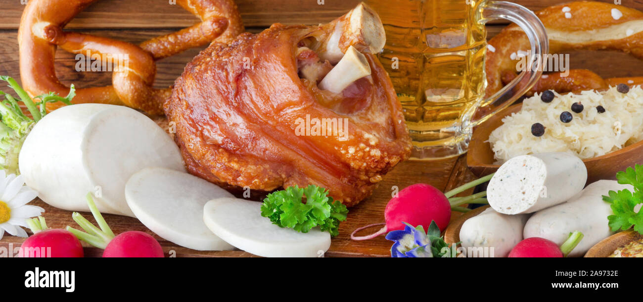German Bavarian food and drink Stock Photo - Alamy