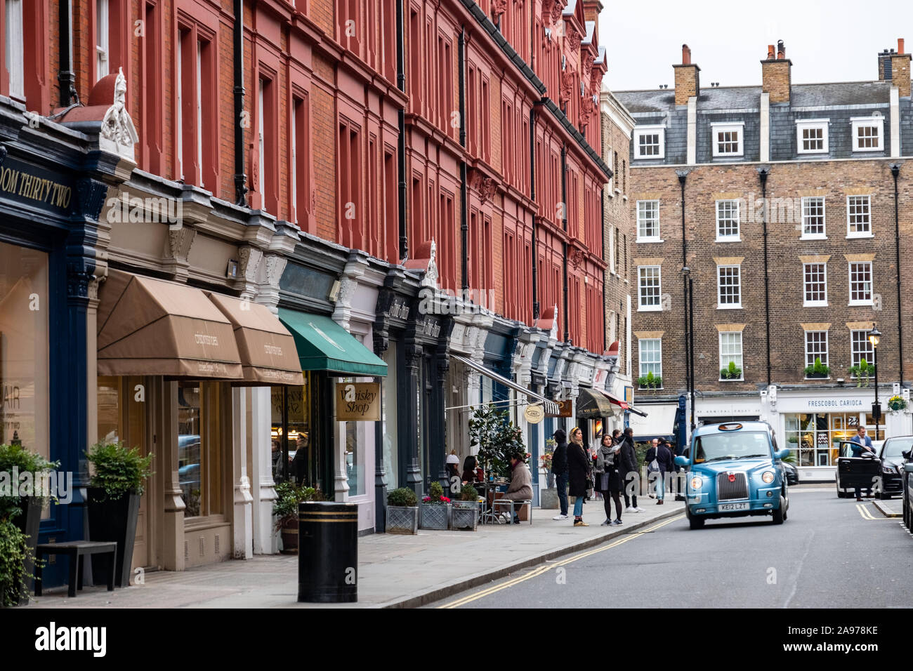 Baker street london w1 hi-res stock photography and images - Alamy