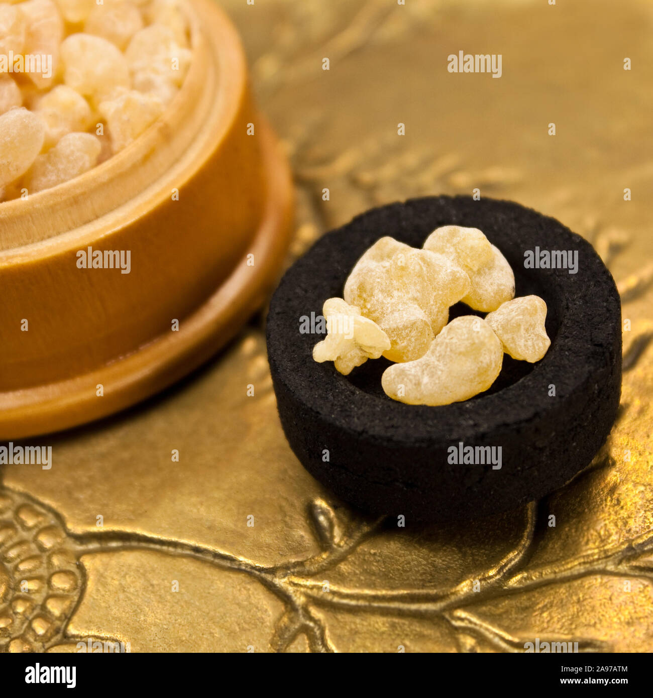 Coal resin hi-res stock photography and images - Alamy