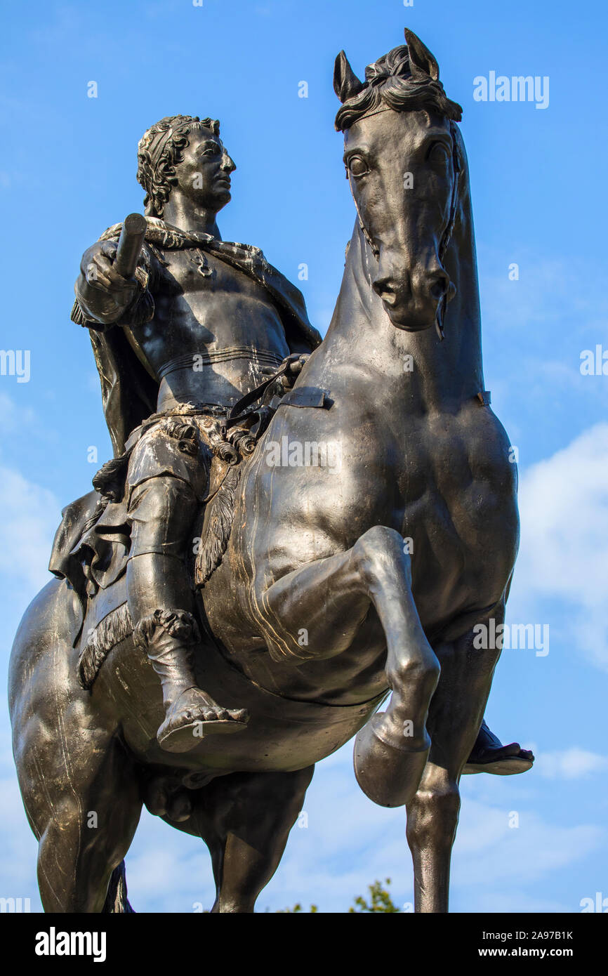 A statue of King William III, located on Queen Square in the city of ...