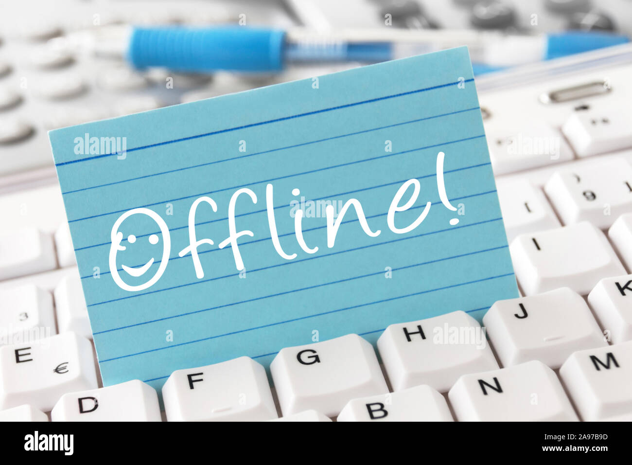 Offline label and computer Stock Photo - Alamy