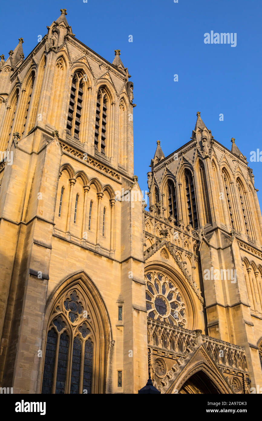 Bristol landmarks sights hi-res stock photography and images - Alamy