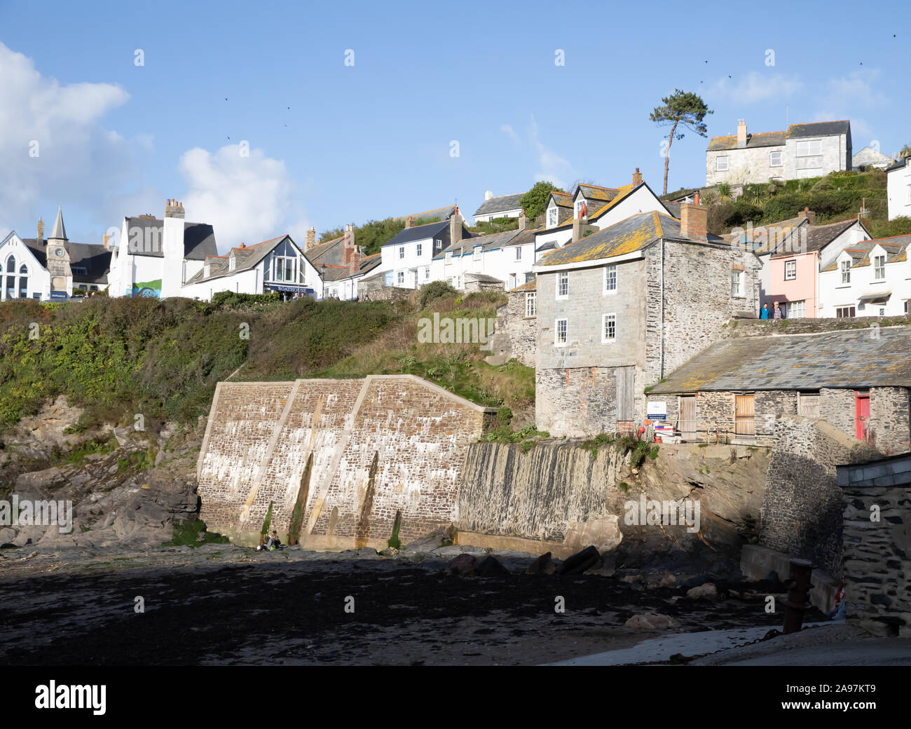Buildings in Port Isaac, Cornwall made famous by the TV series Doc ...