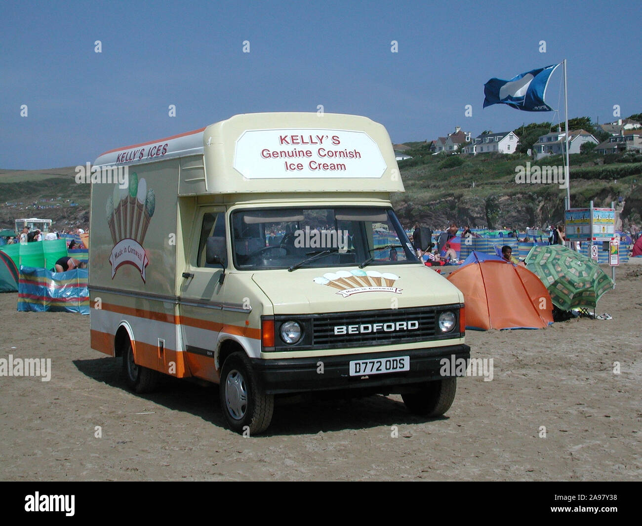 ICE CREAM VAN CORNWALL Stock Photo - Alamy