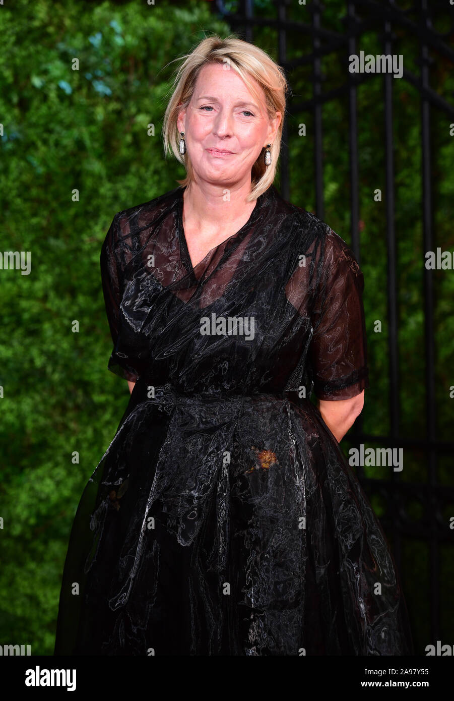 Suzanne mackie arriving hi-res stock photography and images - Alamy