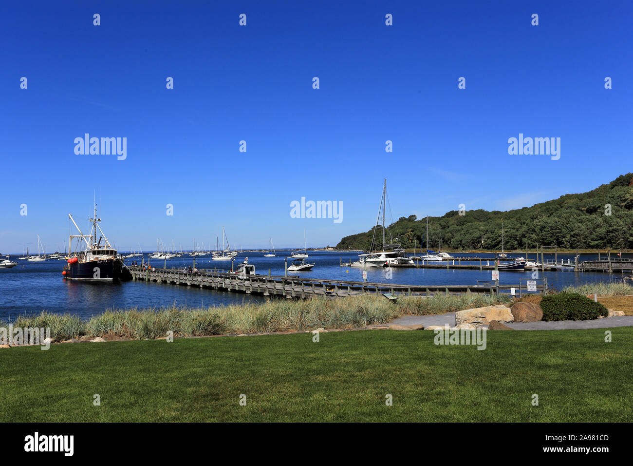 Port Jefferson harbor Long Island New York Stock Photo - Alamy