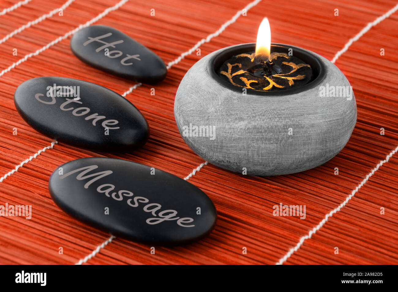 Massage hot stones hi-res stock photography and images - Alamy