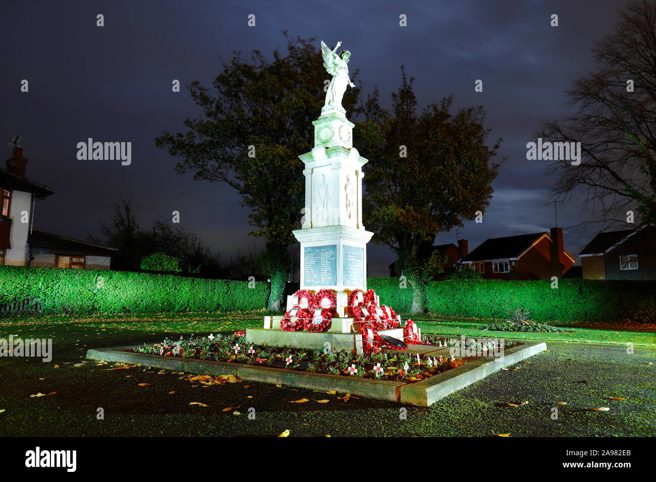 Kippax War Memorial at night Stock Photo - Alamy