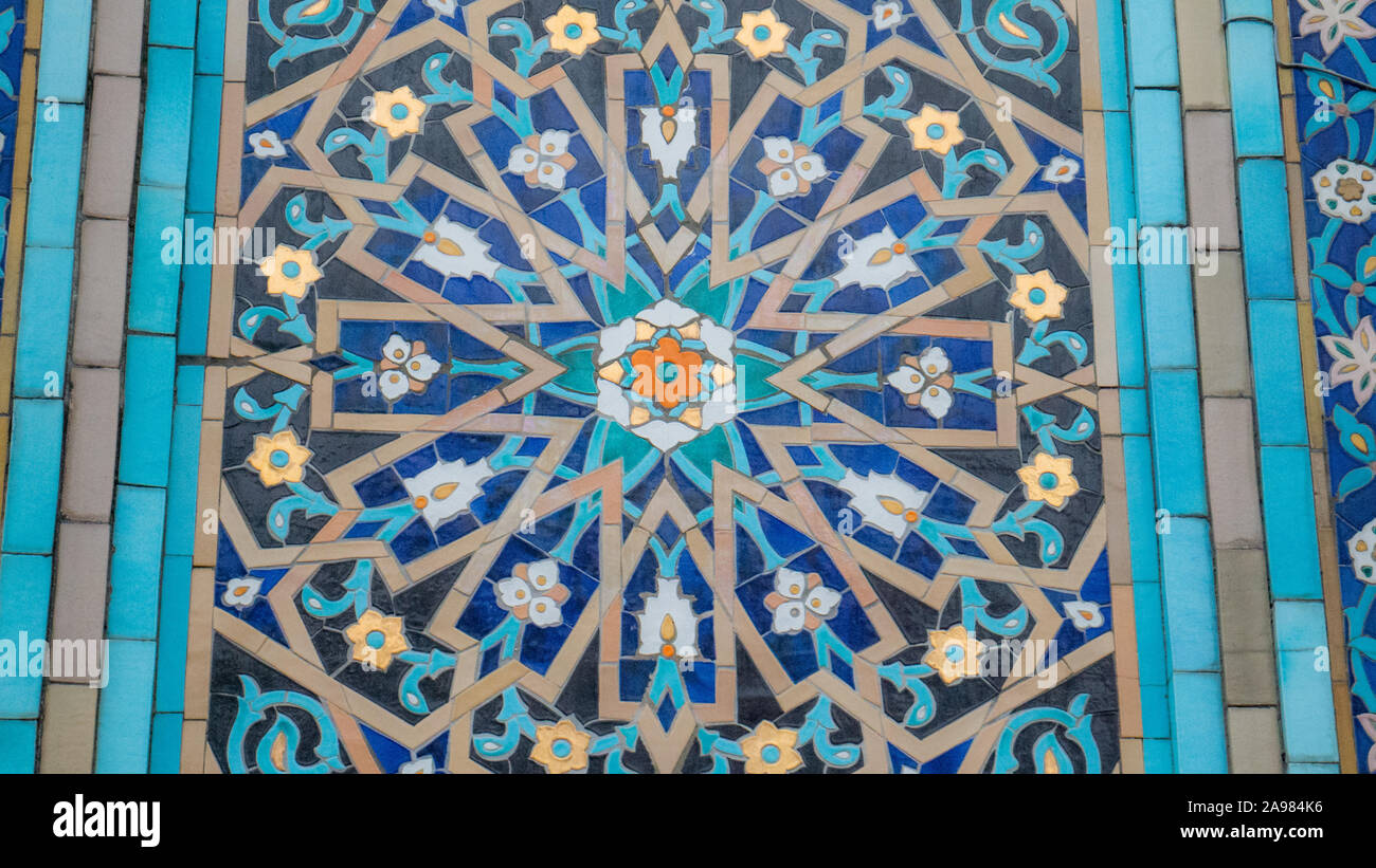 Blue arabesque design inside an old mosque Stock Photo - Alamy