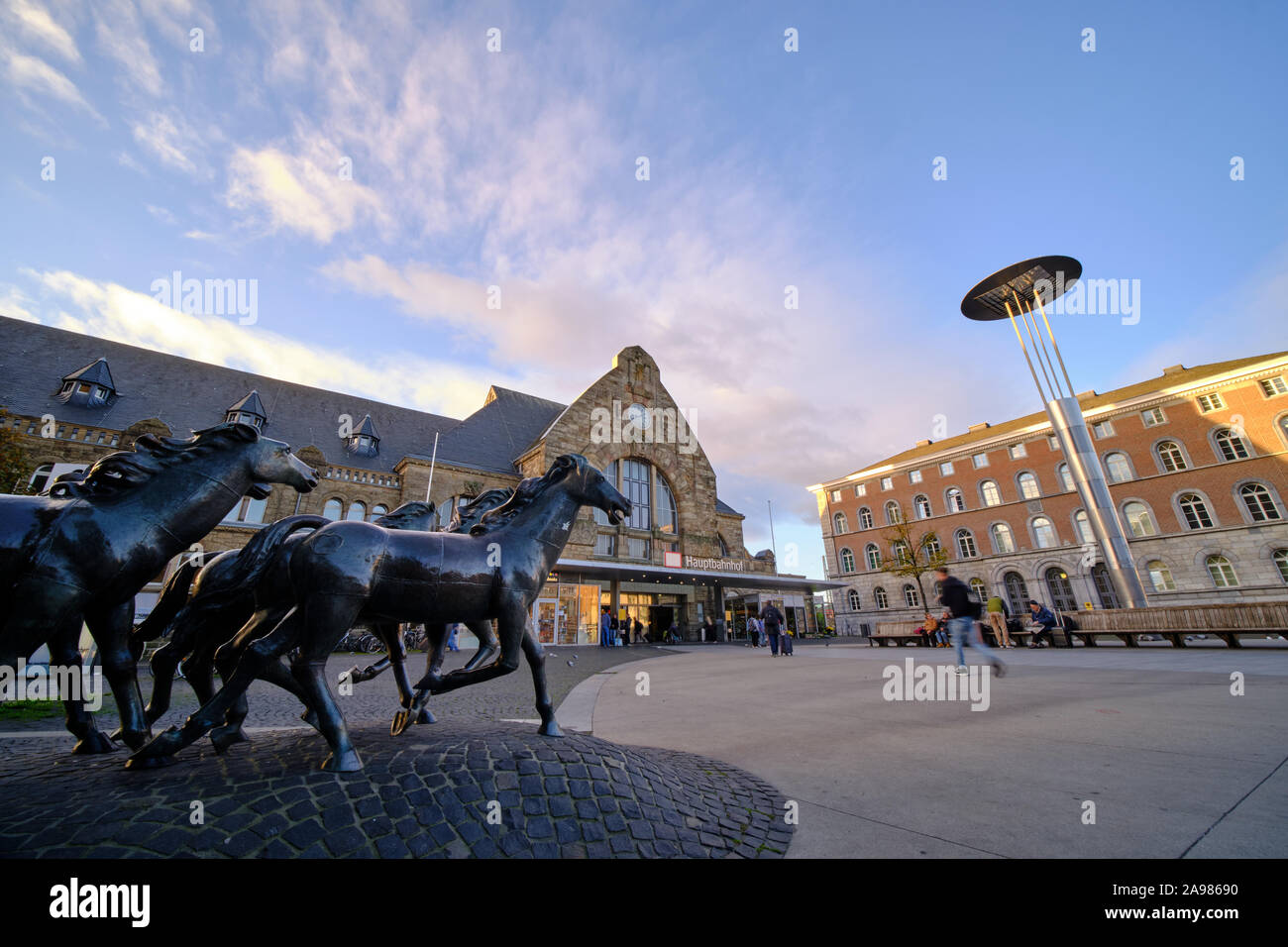 Aachen central station hi-res stock photography and images - Alamy