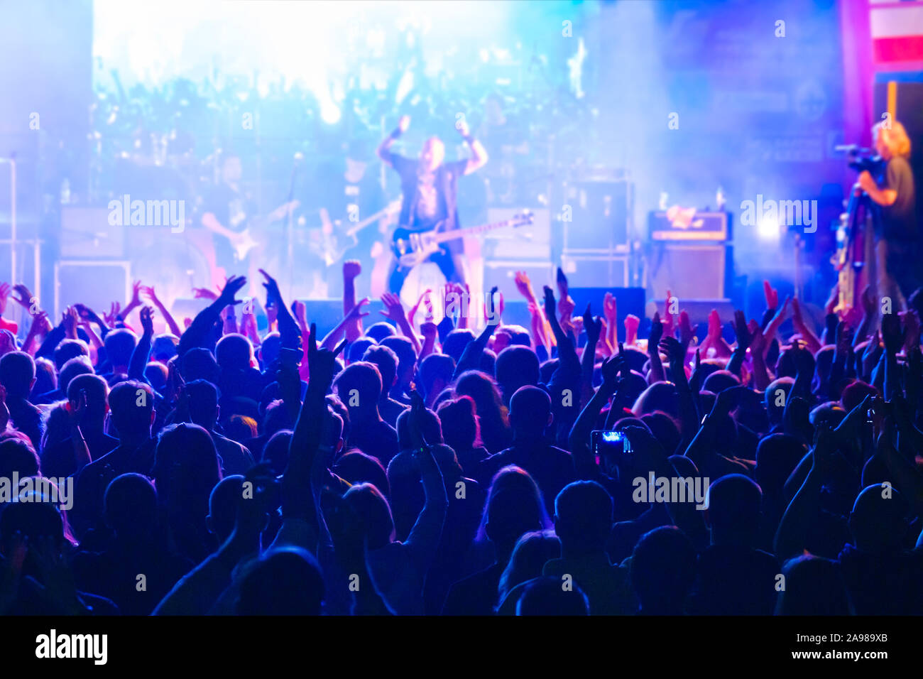 Stage concert back guitar hi-res stock photography and images - Alamy