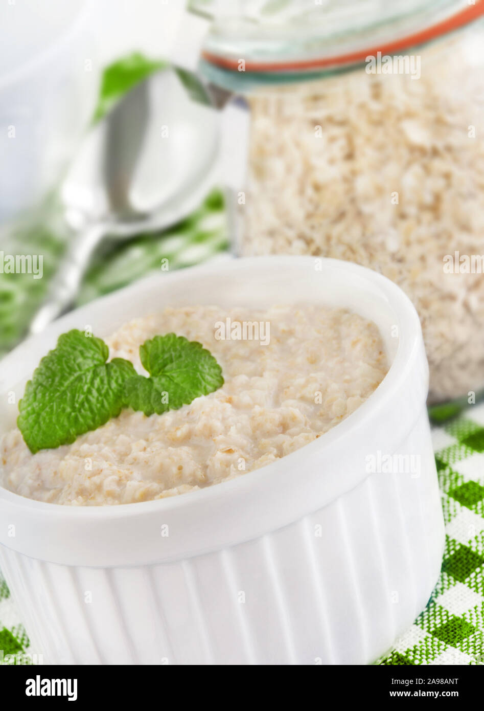 Hafer milk hi-res stock photography and images - Alamy