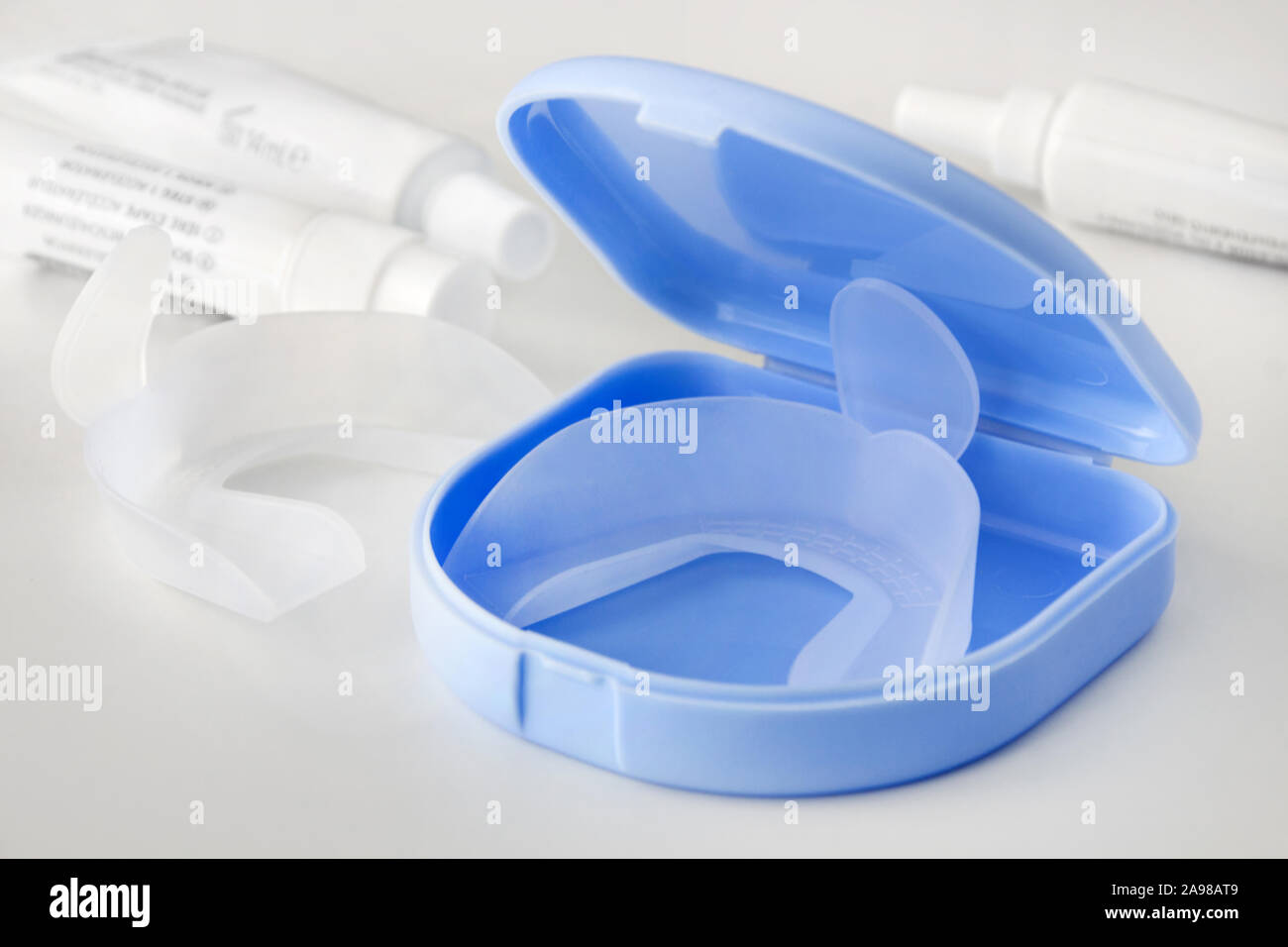 Dental splint hi-res stock photography and images - Alamy