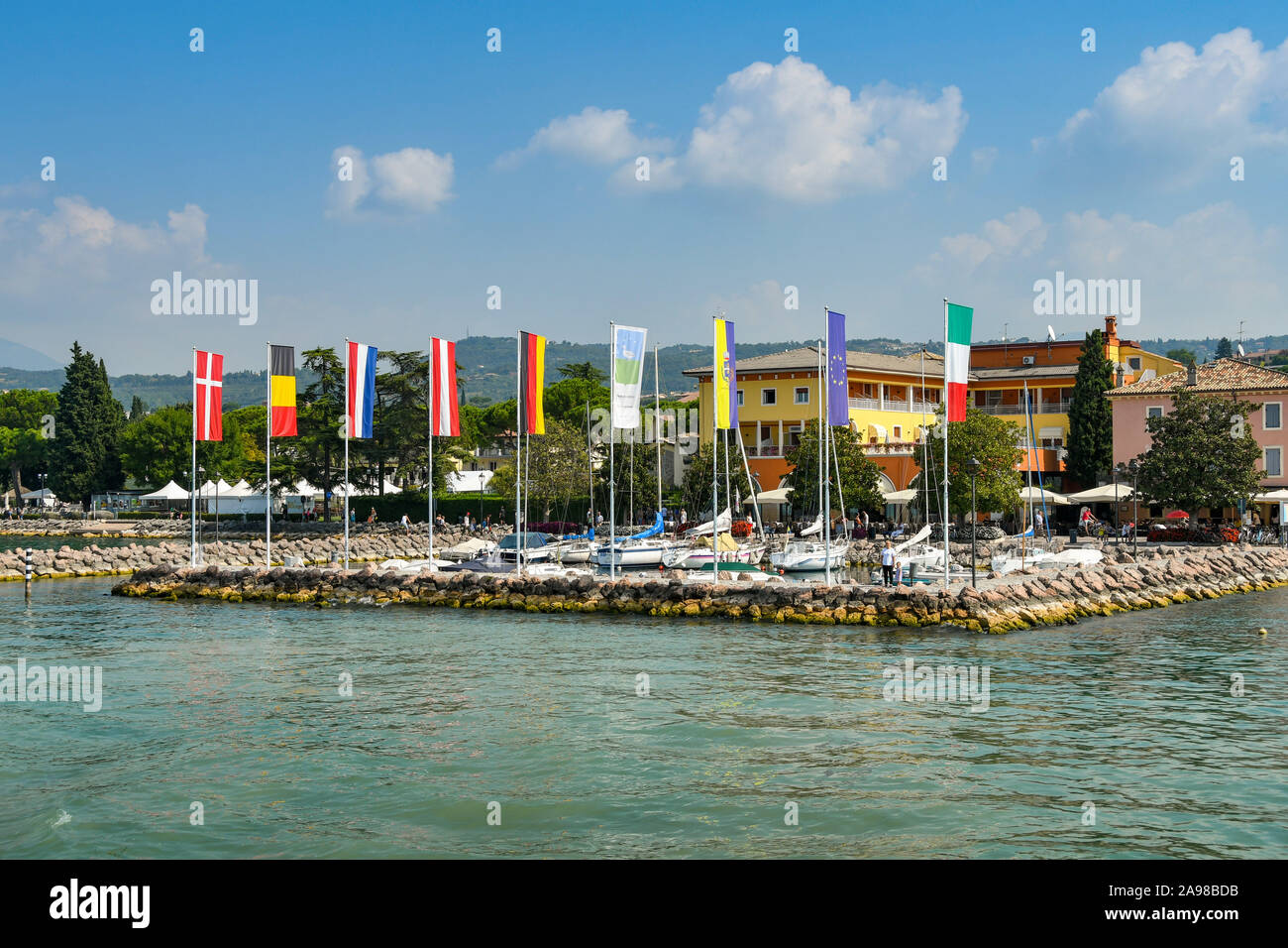 Flags of the member states hi-res stock photography and images - Alamy