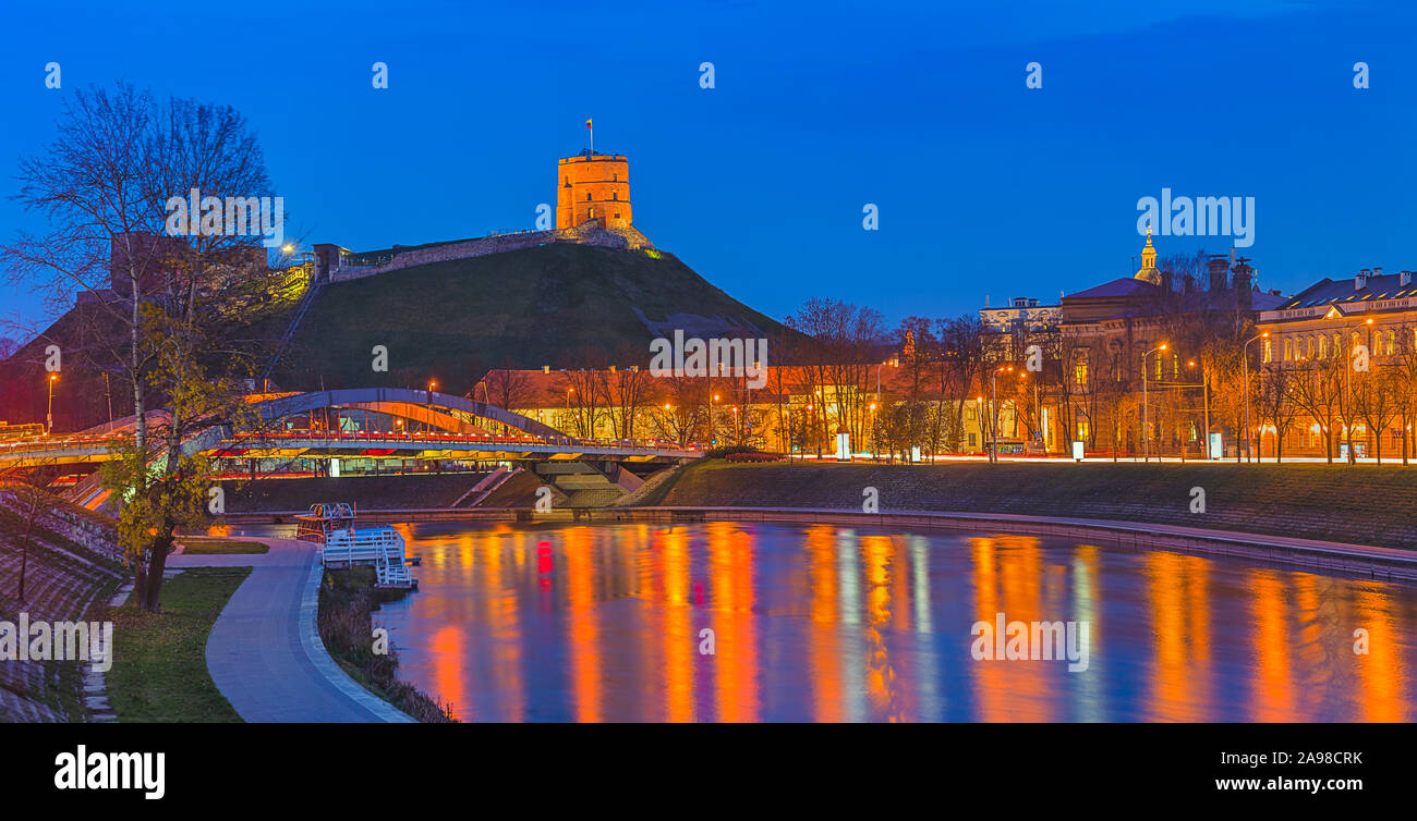 Gediminas castle and Mindaugas bridge in the late evening light ...