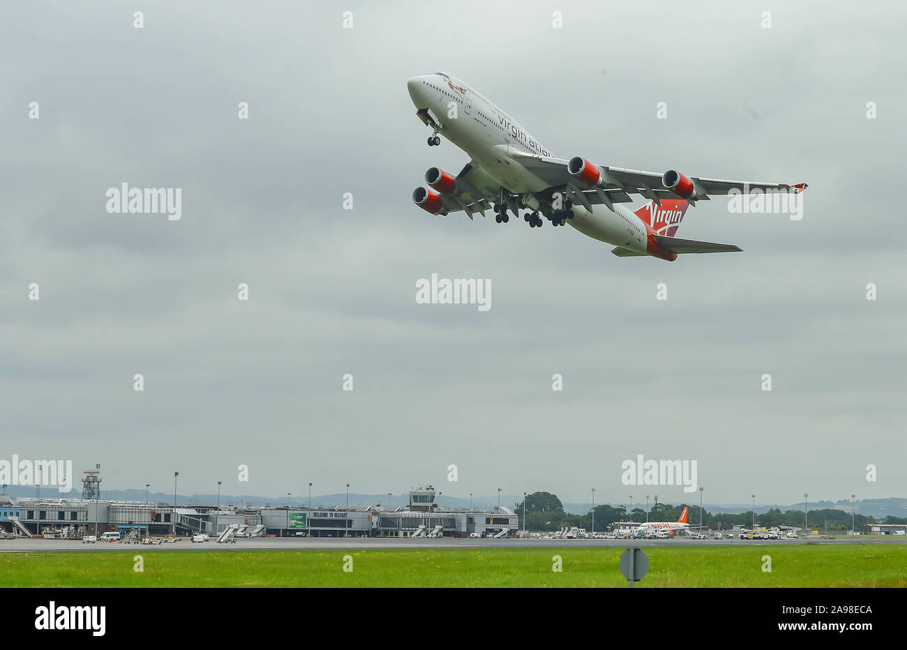 Virgin Boeing 747 Stock Photo - Alamy