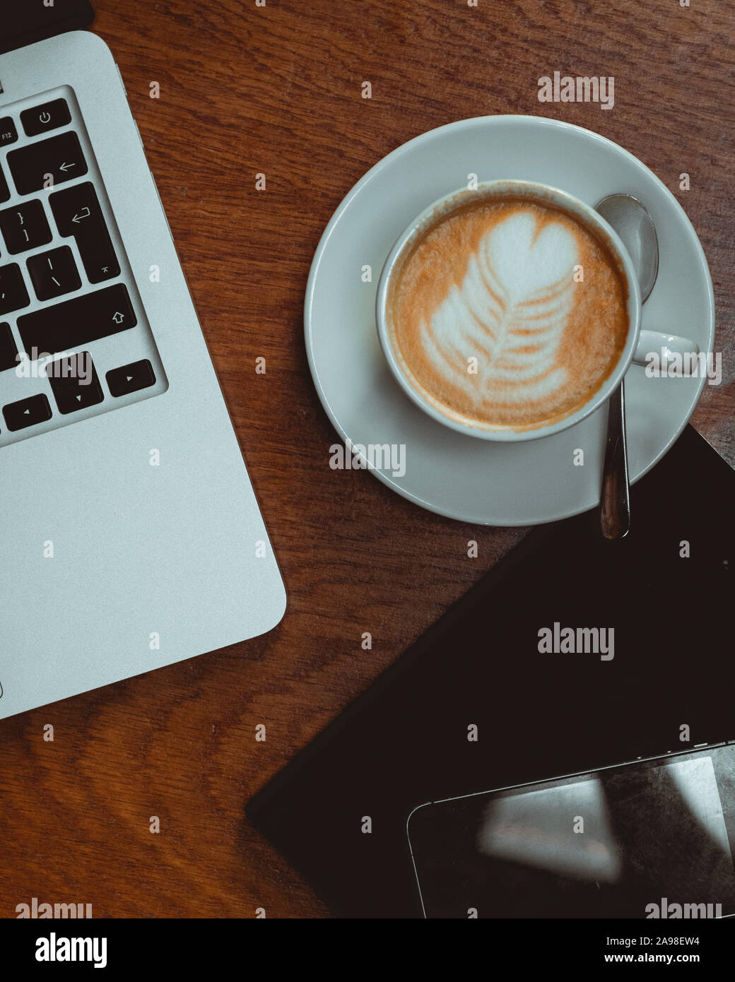 Cafe nomad hi-res stock photography and images - Alamy