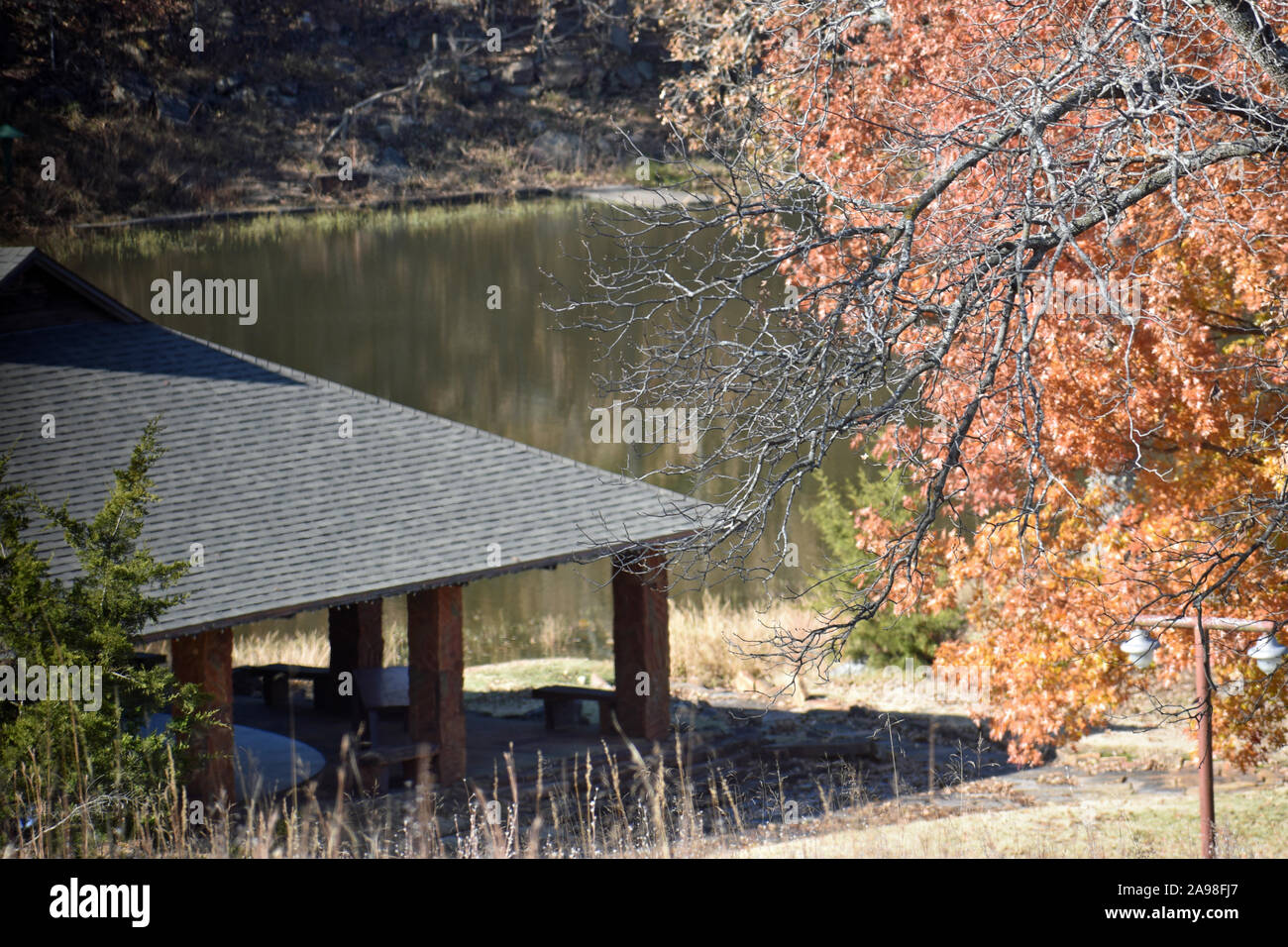 Picnic Area by the Lake Stock Photo - Alamy